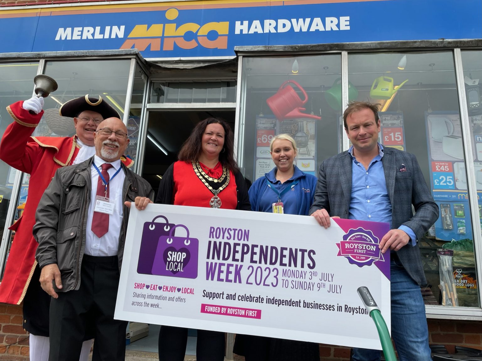 Merlin Mica Hardware - Royston Town